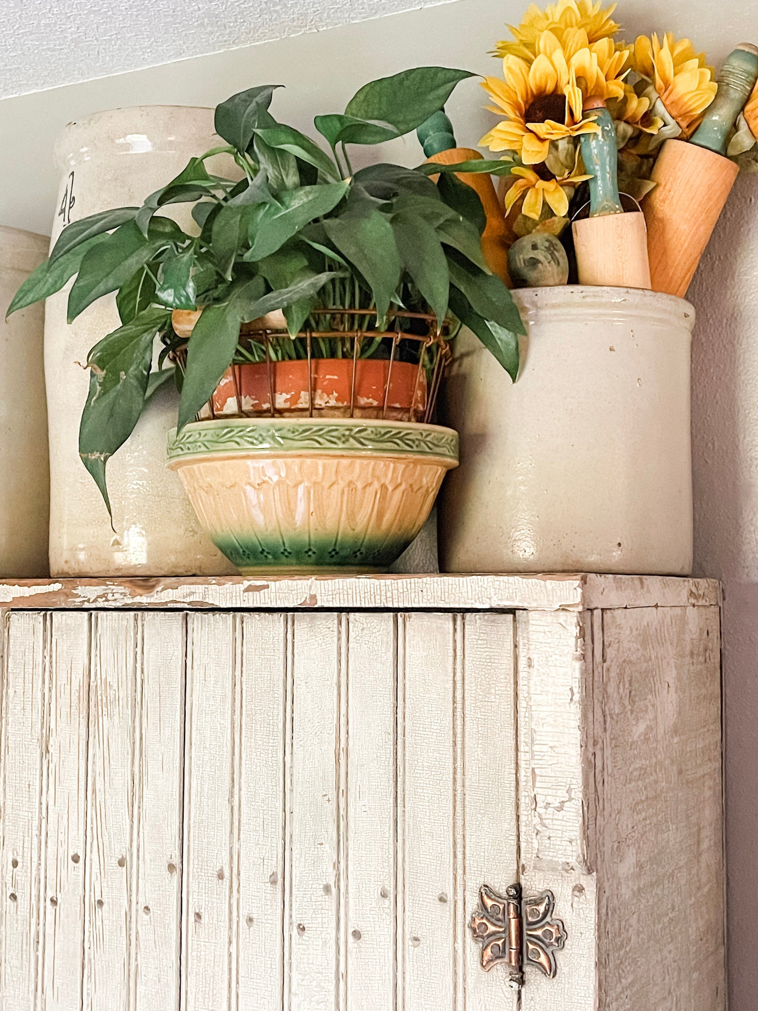 VINTAGE POTTERY & IRONSTONE SALE – Barn Again Collections